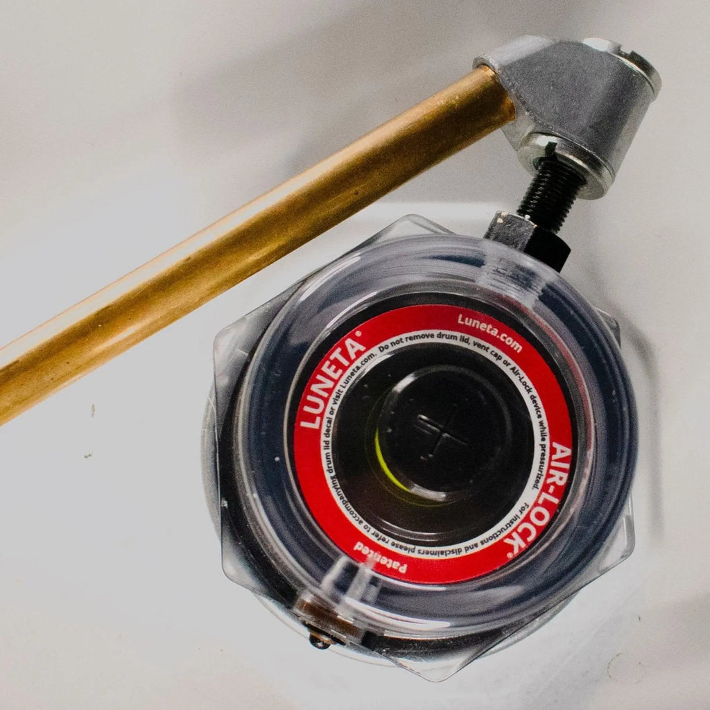 Air-Lock - Chemical and Oil Storage - Luneta LLC